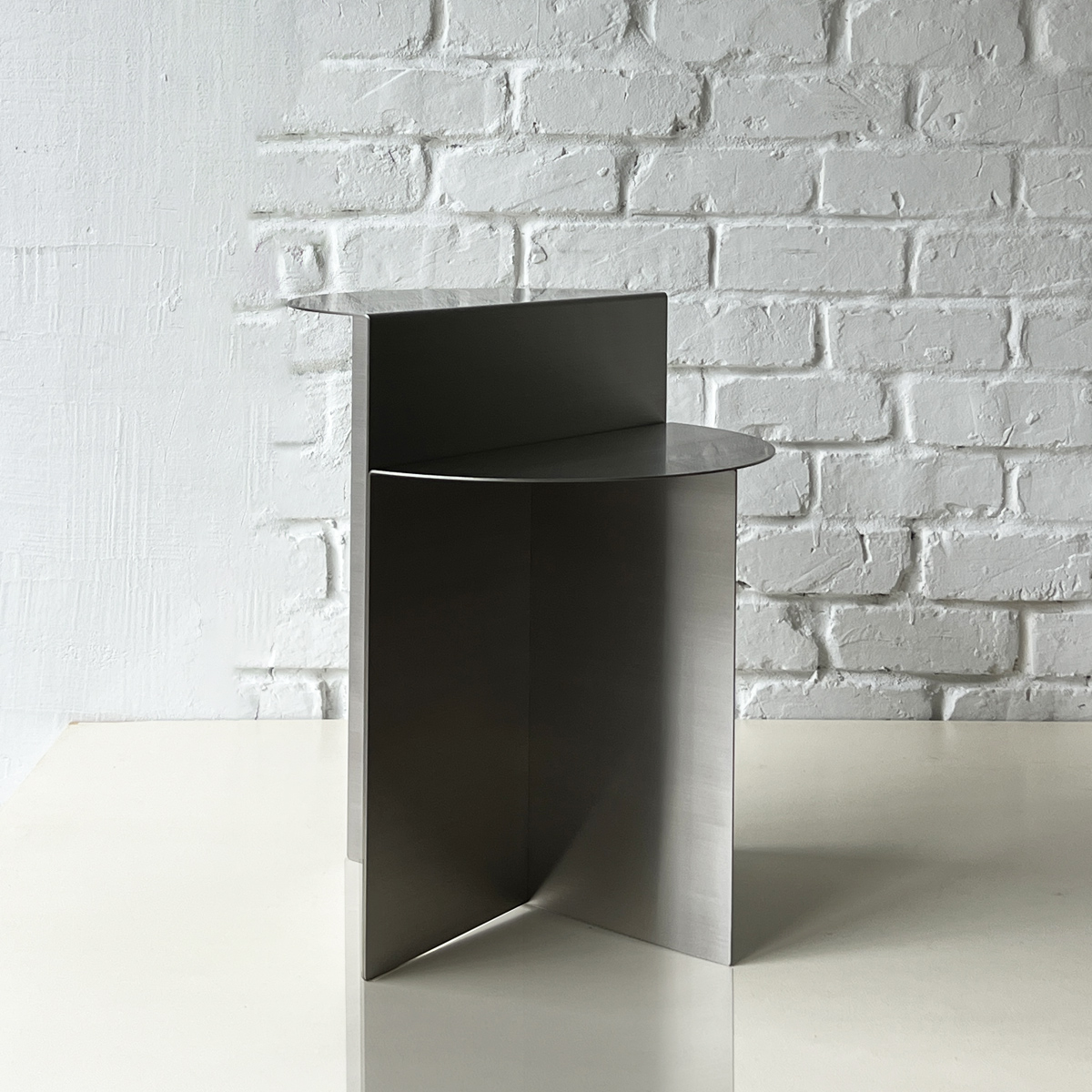 SUS Step Side Table – D9 STUDIO DESIGN FIRM